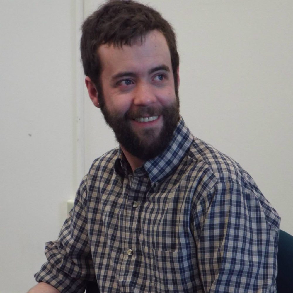 Faculty, Staff & Trustees