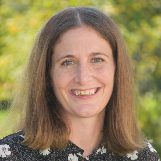 Faculty, Staff & Trustees